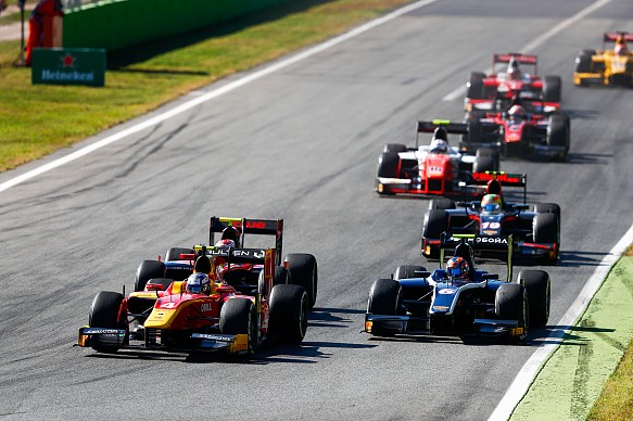 10 equipos disputarán el campeonato de la F2 en 2018 • MomentoGP