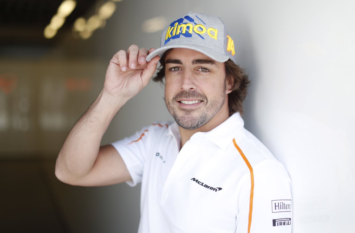 Nueva gorra de Fernando Alonso para el Gran Premio de España • MomentoGP