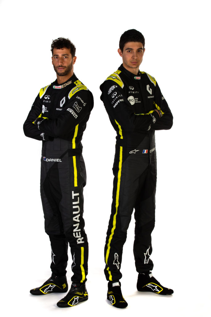 Motor Racing - Renault F1 Team Season Opener • MomentoGP